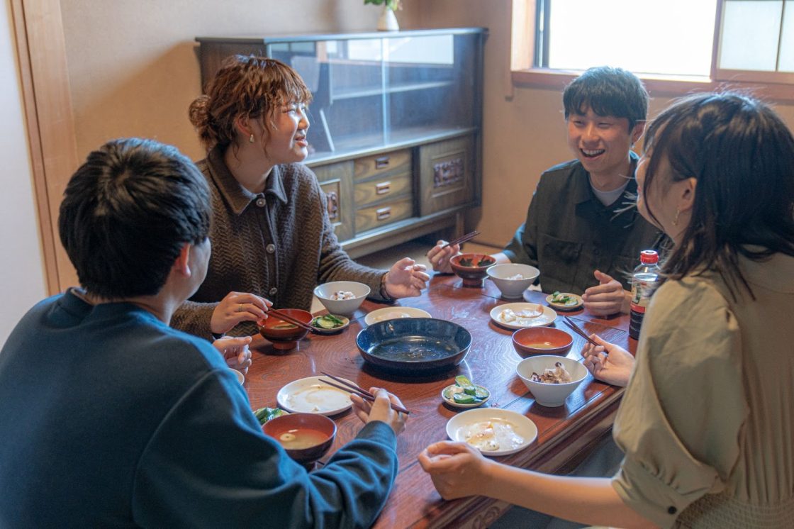 空き家活用でグッドデザイン賞受賞！三条市の複合交流拠点「三-Me.（ミー）」を仕掛けた”特命空き家仕事人”のアイデアとは | 空き家の活用 ...